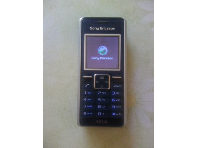 Sony Ericsson K220i