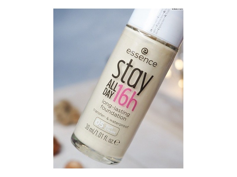 ESSENCE STAY ALL DAY 16H 05 SOFT CREAM