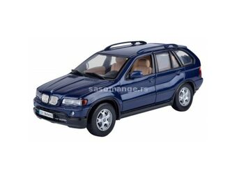 Metalni auto 1:24 2001 BMW X5