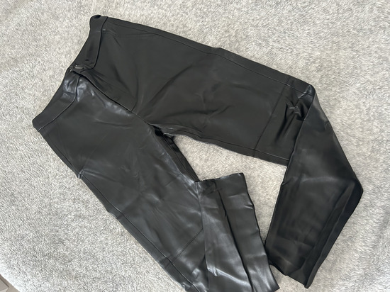 Zara kozne pantalone