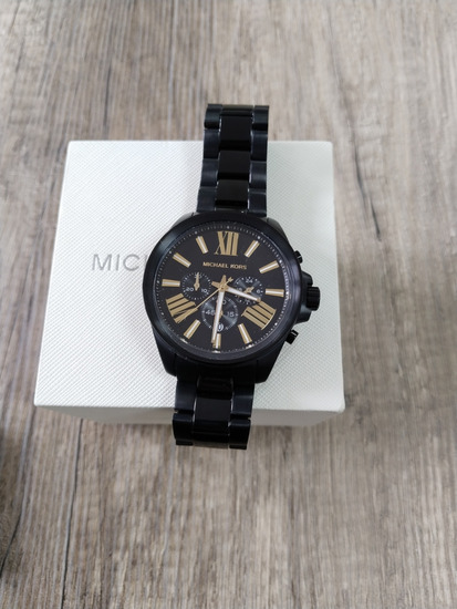 Michael Kors MK8767 sat sa mineralnim staklom