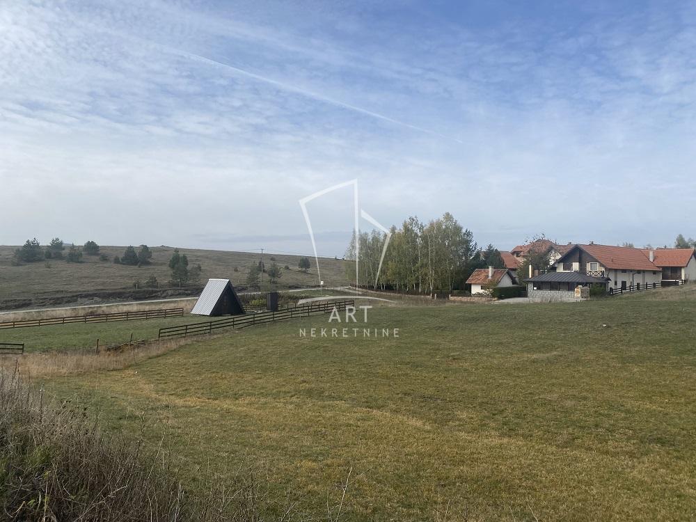 Plac Zlatibor, naselje Zova ID#9135 50.000 €