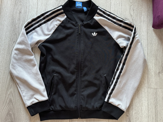 Addidas duks akcija danas