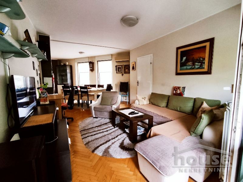 Stan,NOVI SAD,BULEVAR 86m2,339900€ , ID: 1056203