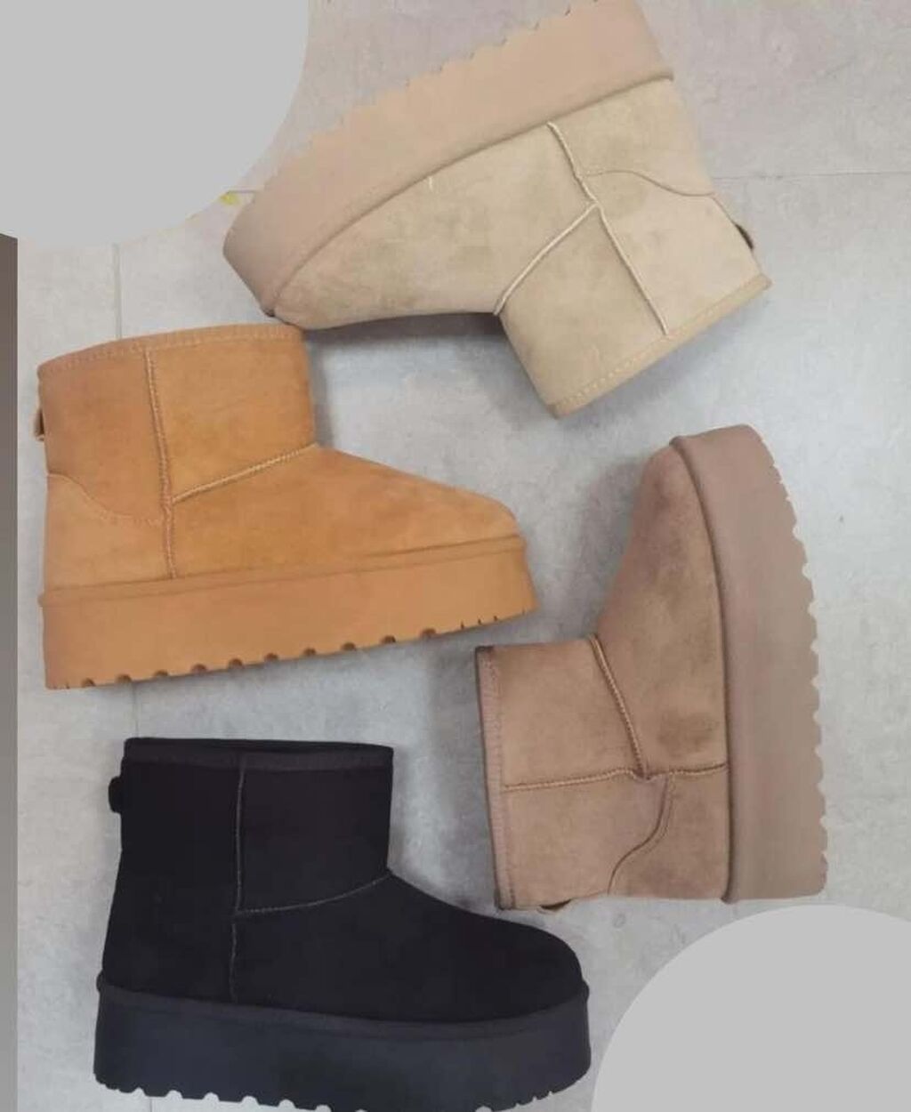 Ugg mini čizme, bоја - Crna, 41