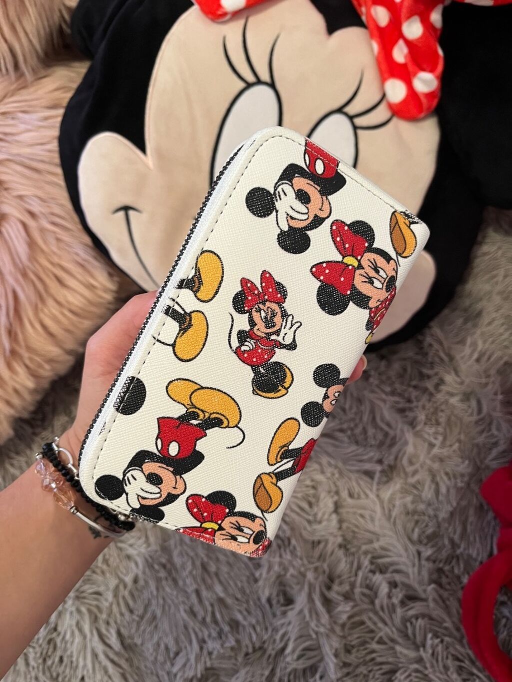 Michael kors disney nivcanik akcina 1500 din