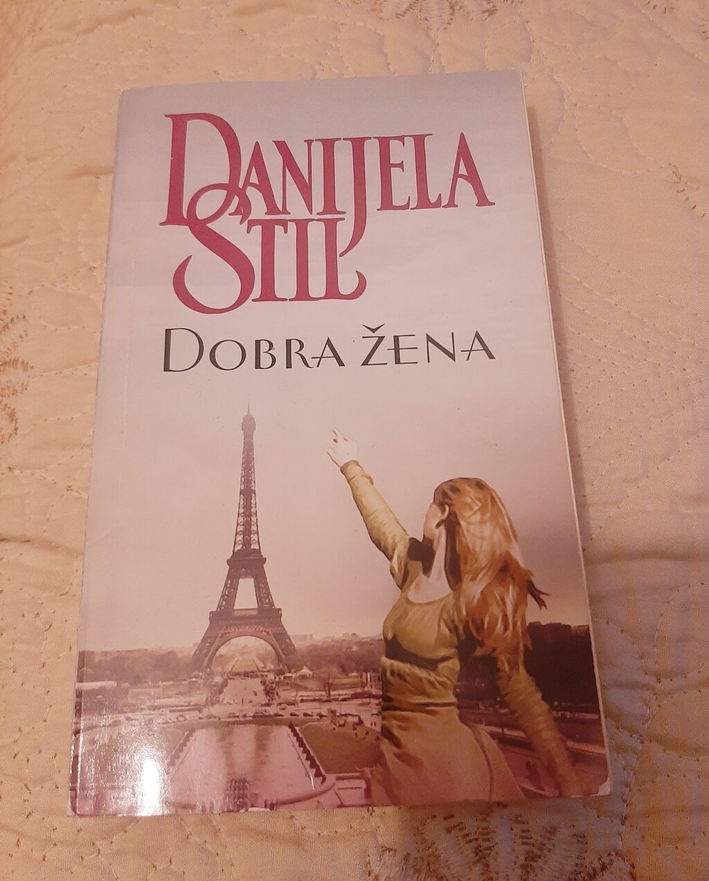 DOBRA ŽENA-Danijela Stil Žanrovi: Ljubavni Izdavač: Evro Book Broj