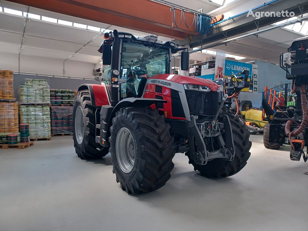 Novi Massey Ferguson 8S225 traktor točkaš