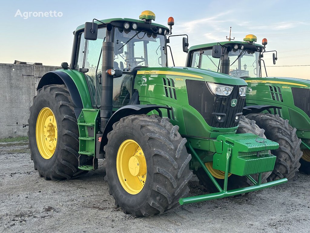 John Deere 6195 M traktor točkaš