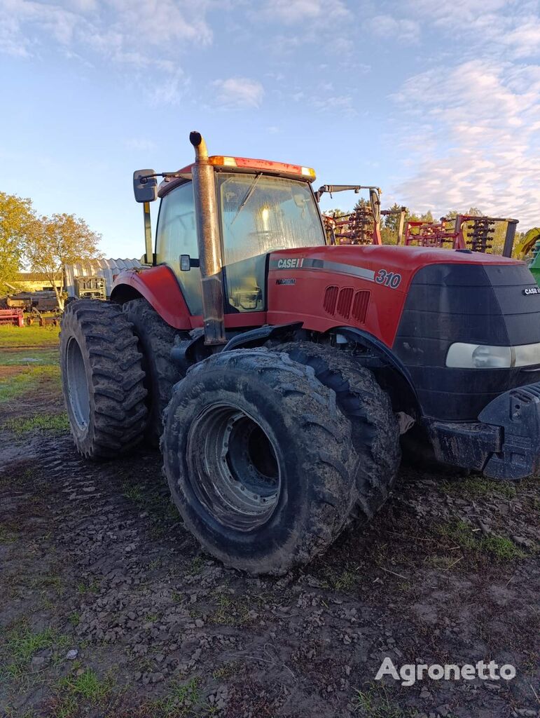 Case IH Magnum 310 v Lizynh traktor točkaš