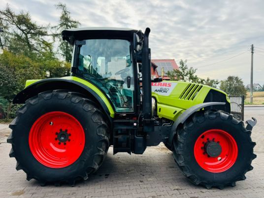 Claas ARION 640 traktor točkaš