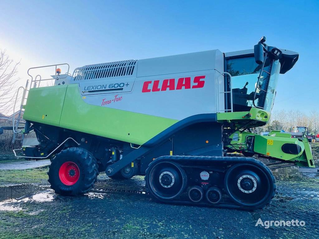 Claas LEXION 600TT kombajn za žito