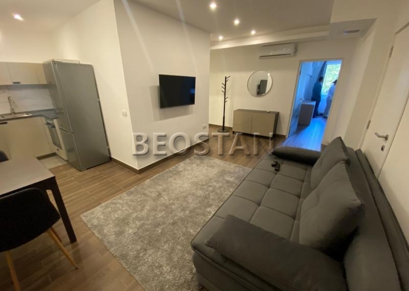 Centar - 27. marta #59746 800 €