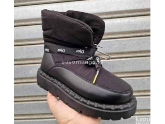 Balenciaga snegarice