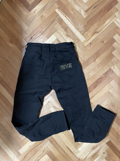 NOVO Versace original crne elastične pantalone L