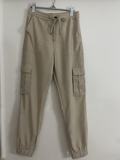 ZARA pantalone snizene 800