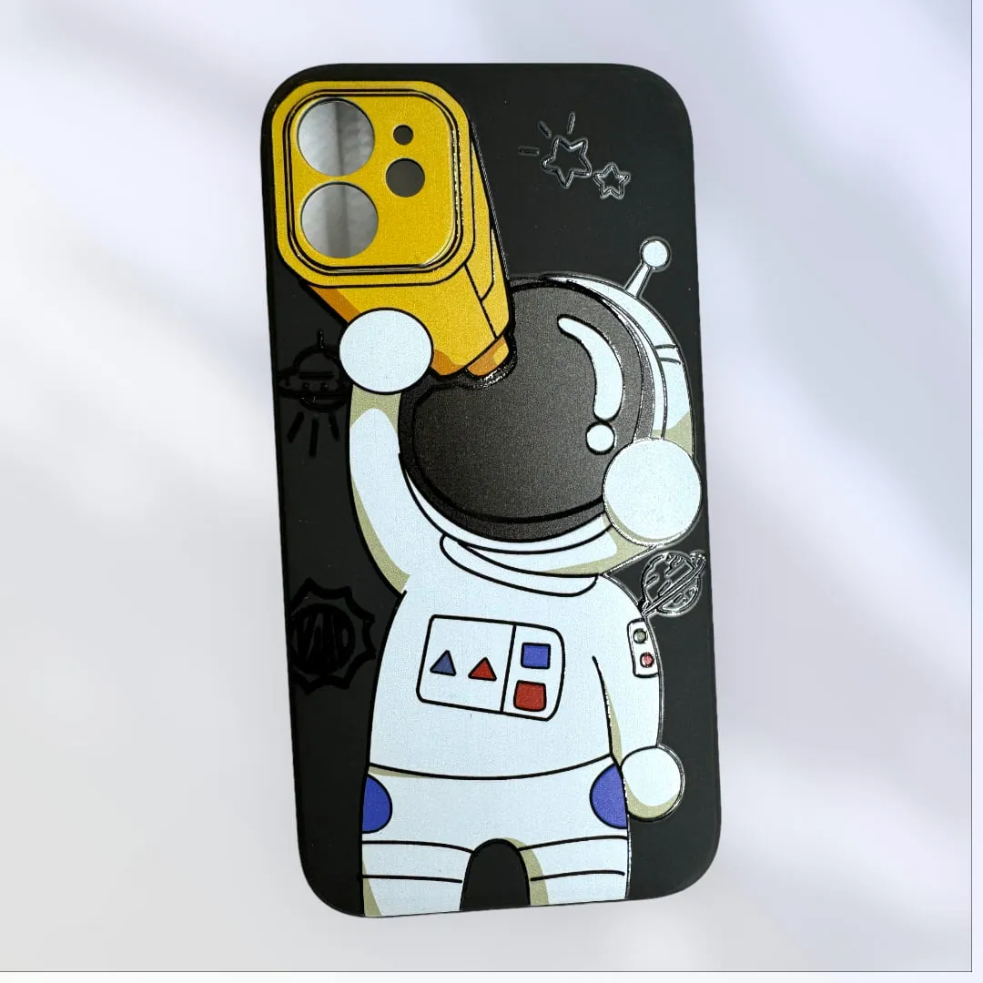 Maska astronaut print za iPhone 11 crna