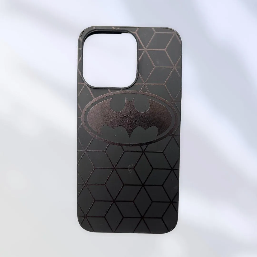 Maska Black Lines za iPhone 13 pro batman