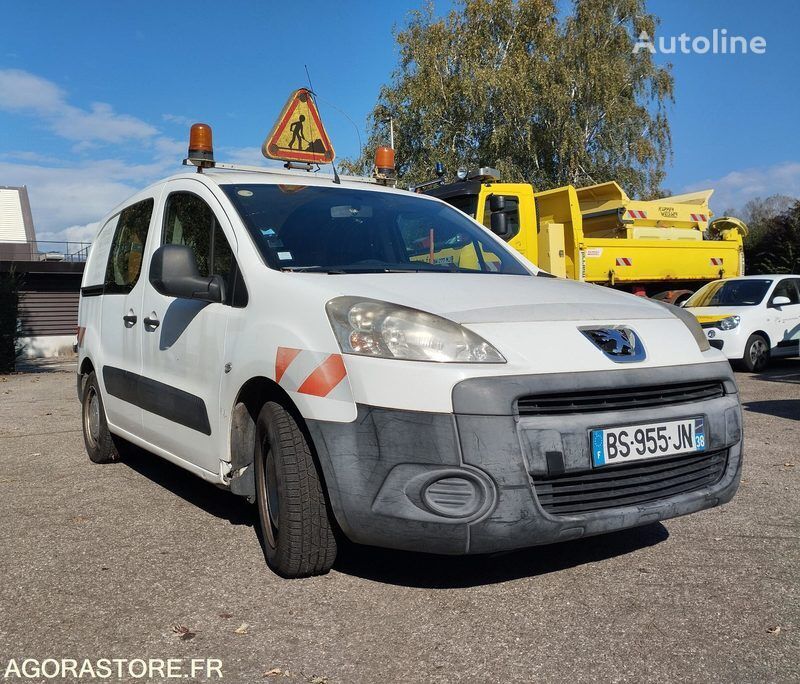 Prodaje se Peugeot PARTNER L1 600 KG laki furgon na aukciji