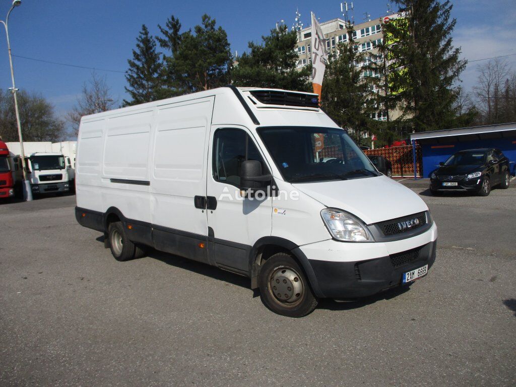 IVECO Daily 50C15 chladící s el. zás. Carrier Xarios 350 minibus hladnjača