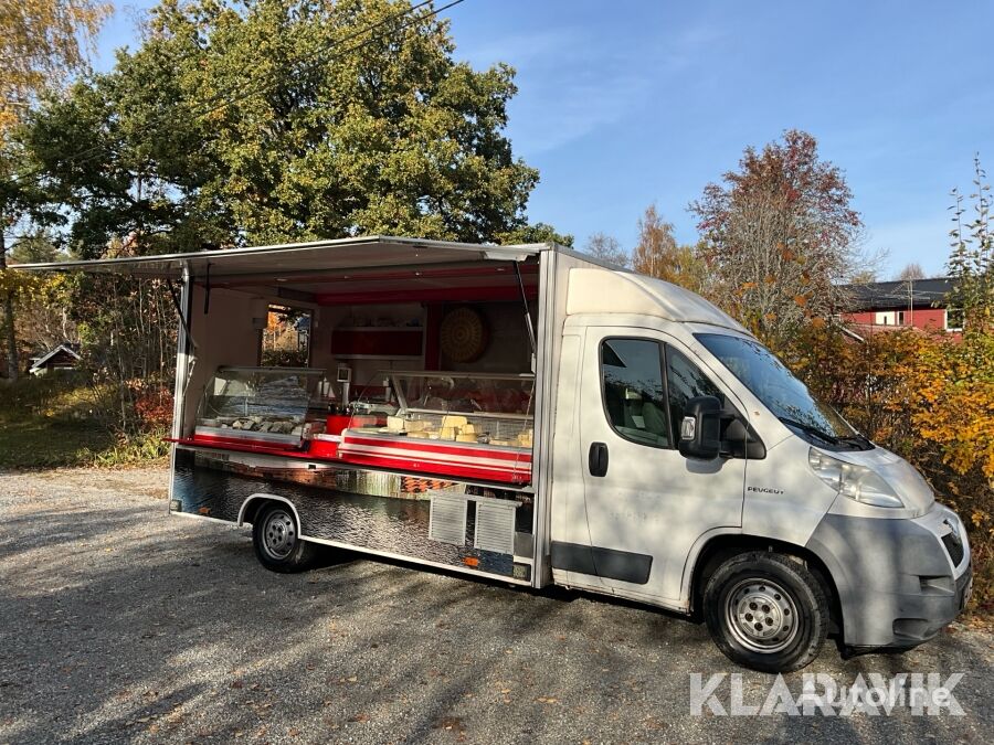 Prodaje se Peugeot Boxer 333 2,2hdi prodajni kamion < 3.5t na aukciji