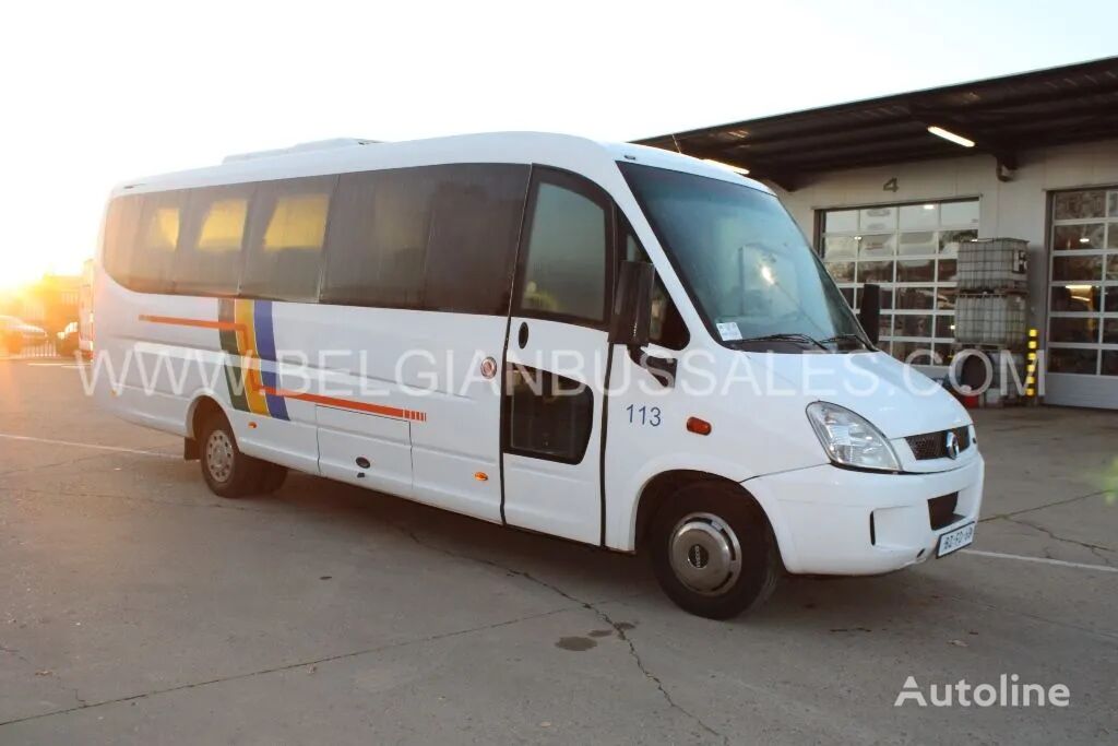 IVECO Daily Wing putnički minibus