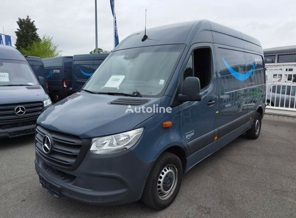 Mercedes-Benz Sprinter 316 minivan