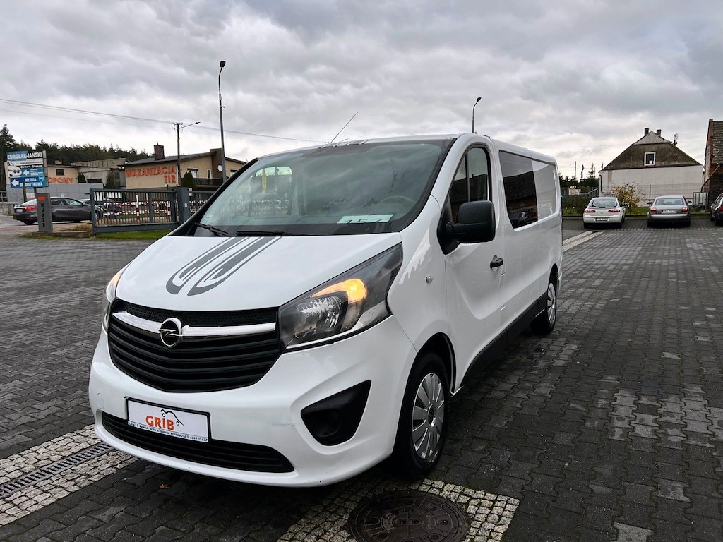 Opel Vivaro L2H1 LONG Doka 6-sitze kombi minibus