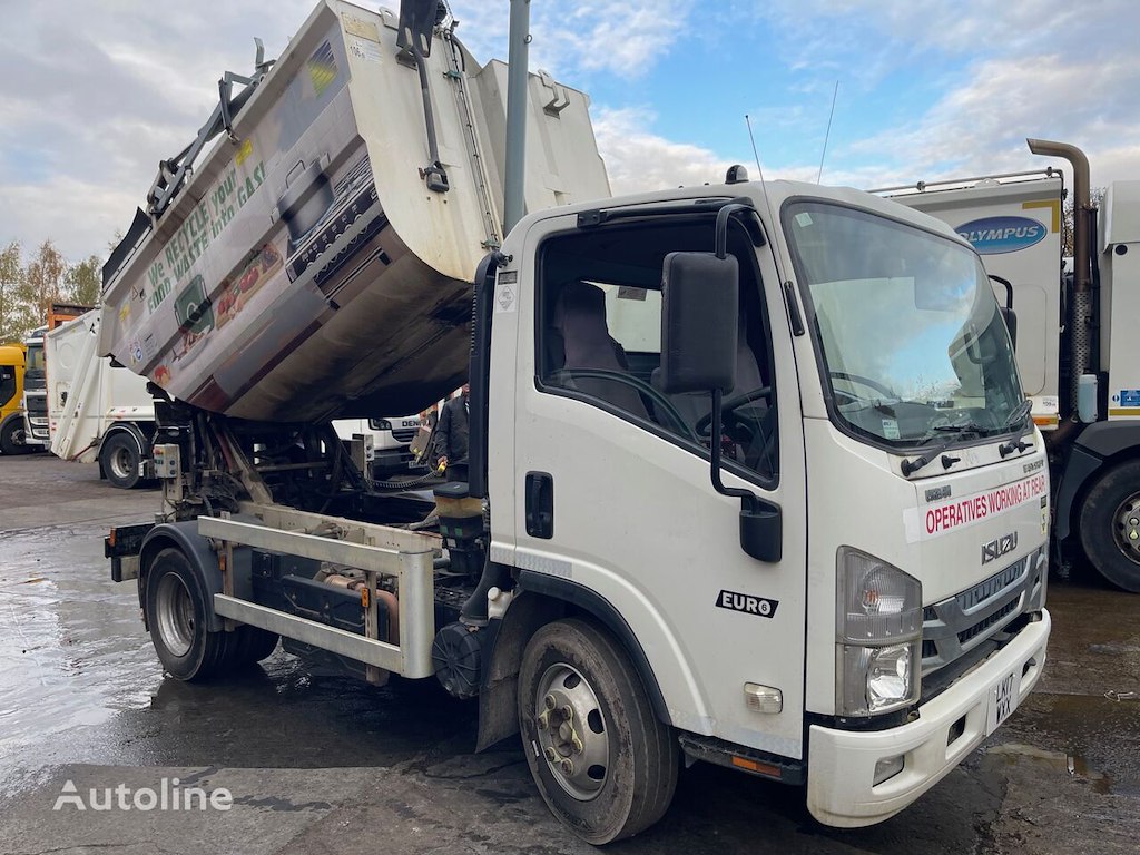 Isuzu N75 kamion za smeće