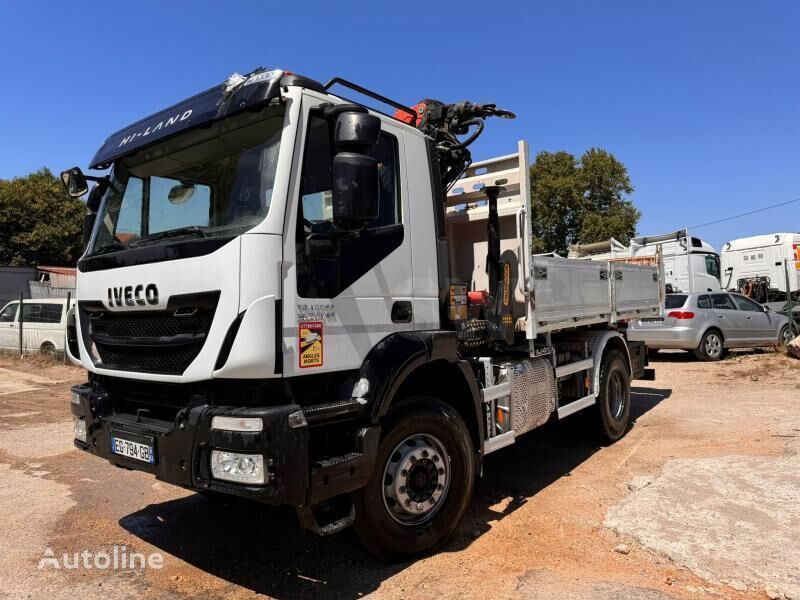 IVECO Trakker 360 kiper