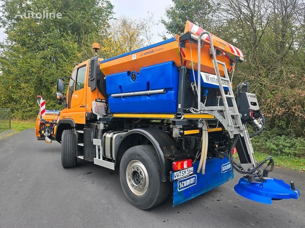 Mercedes-Benz Unlmog 405 U 423 rasipač peska