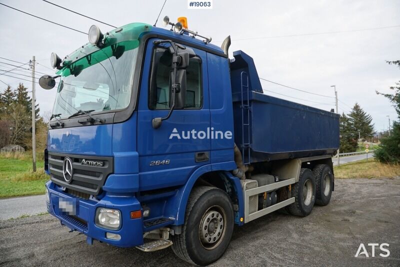 Mercedes-Benz Actros 2643 6x4 tipper with crane hyd. And only 254,000 km! kiper