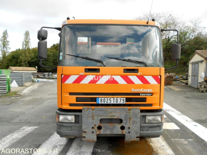 Prodaje se IVECO 120E18 kiper na aukciji