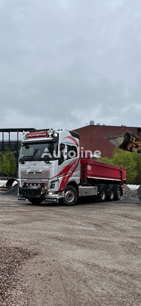 Volvo FH16 8x4 750 kiper