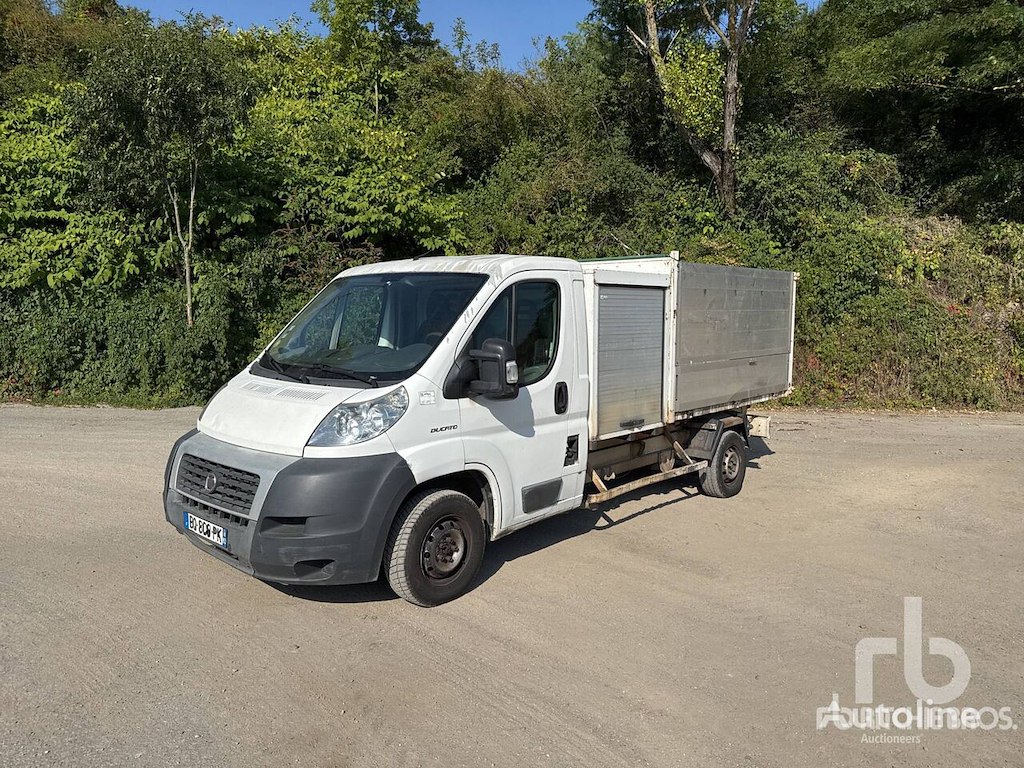 Prodaje se FIAT DUCATO 4x2 Camion Benne kiper na aukciji