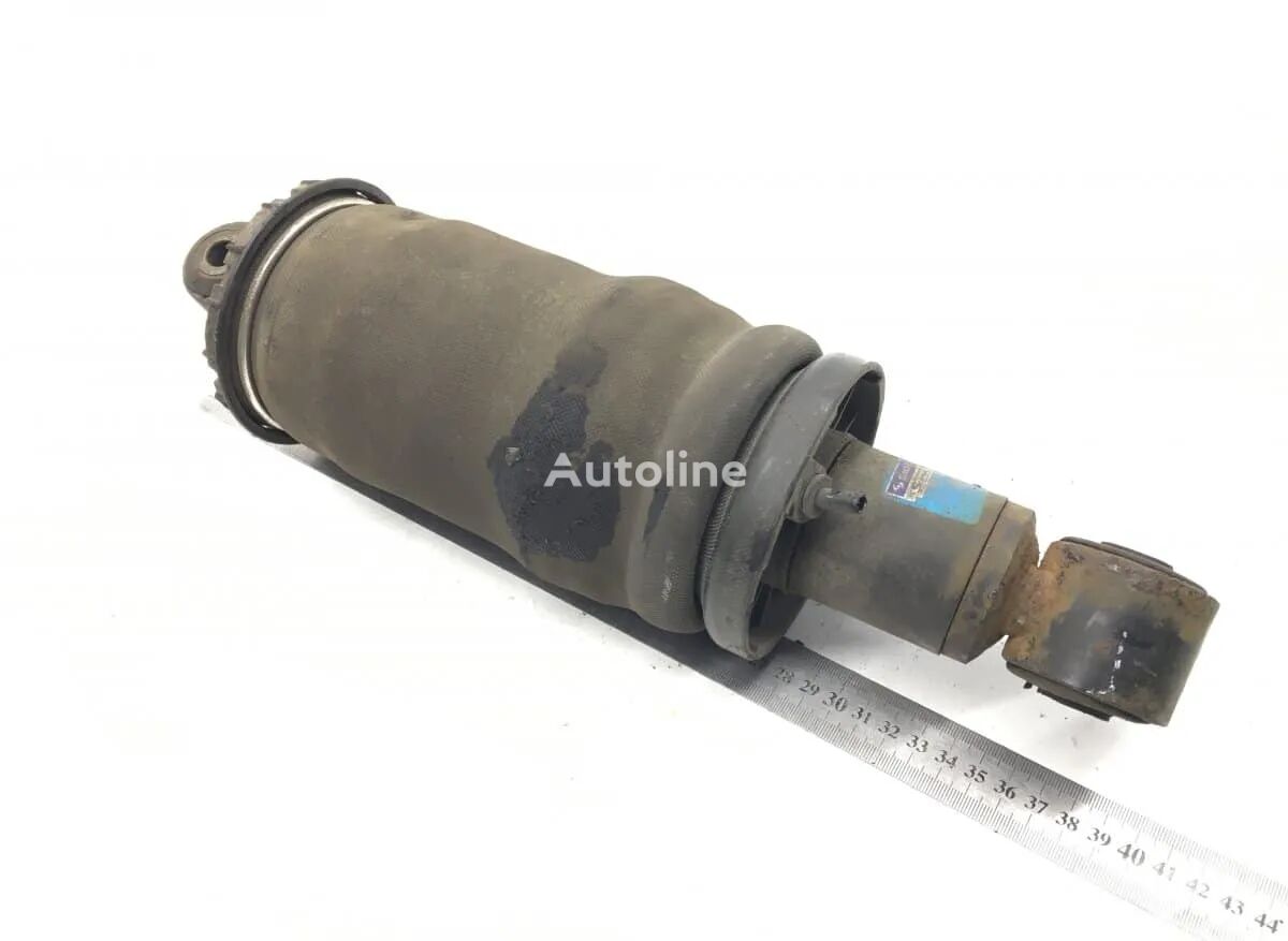 Arc pneumatic pentru cabină spate stânga vazdušni jastuk za MAN (coduri: 8141722, 6075, 81417226075, 8141722, 6084, 81417226084, 81417226057, 8141722, 6057) kamiona