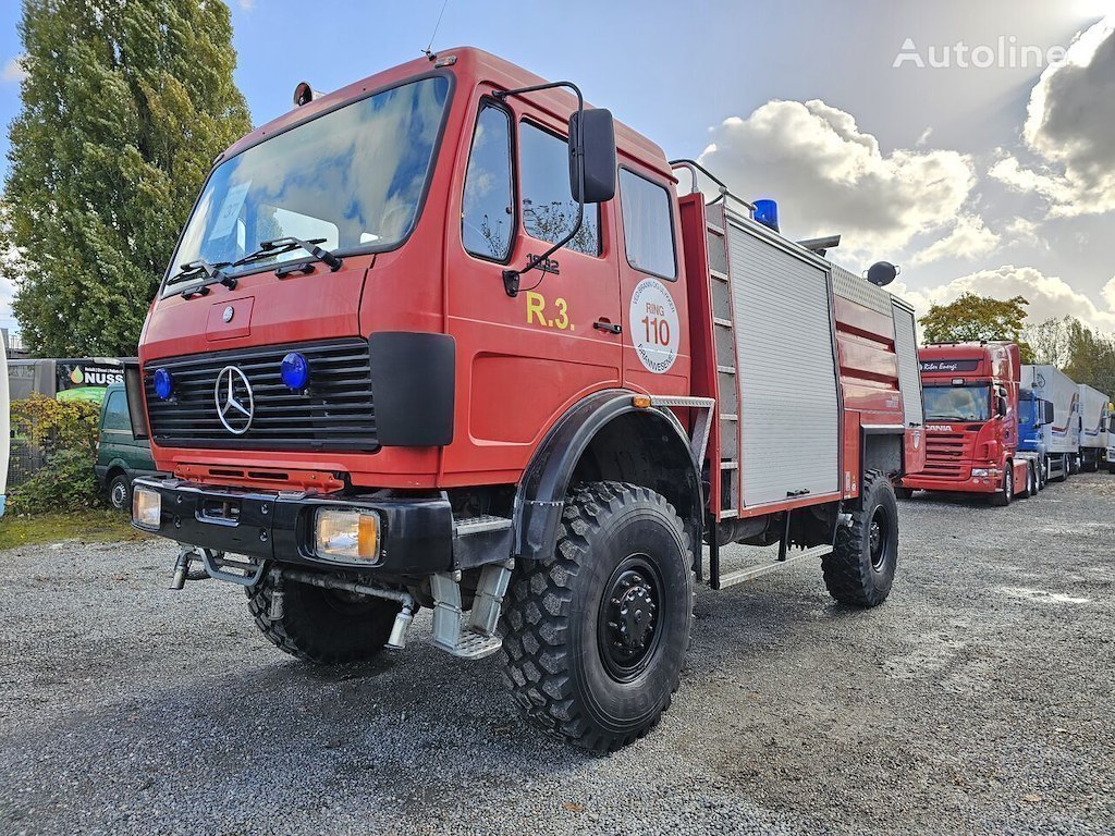 Mercedes-Benz 1932 A / 41 V10 OFF-Road ALLROAD Rosenbauer 4000 Liter vatrogasno vozilo