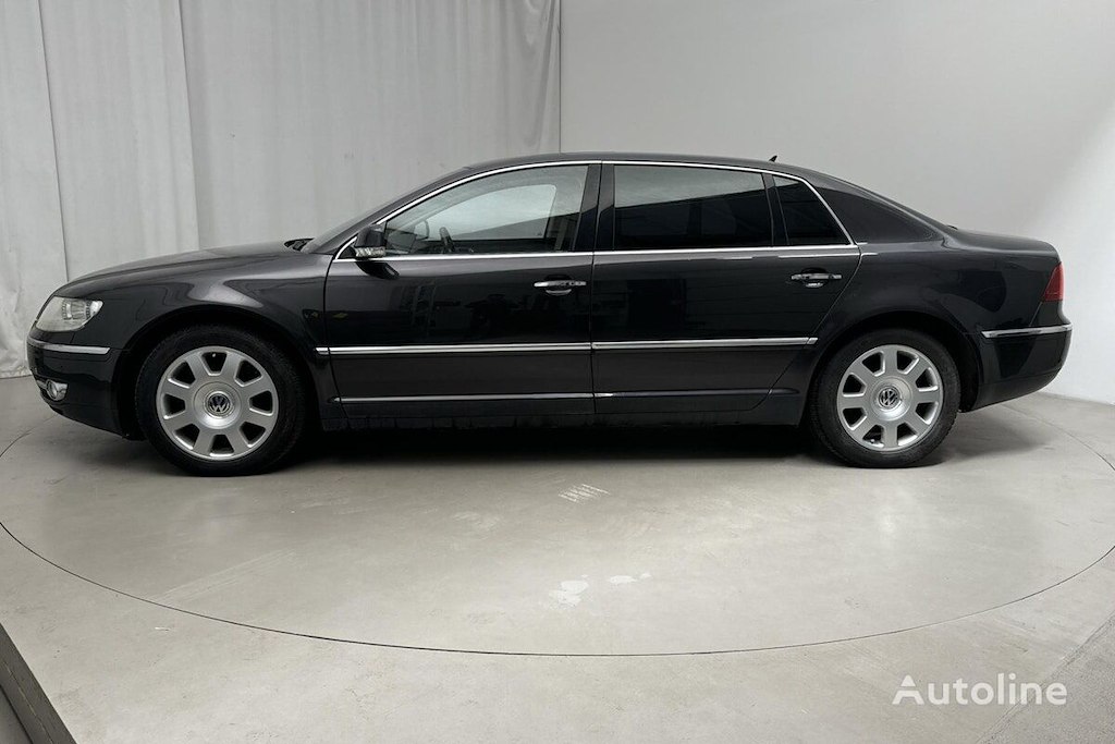 Prodaje se Volkswagen Phaeton sedan na aukciji