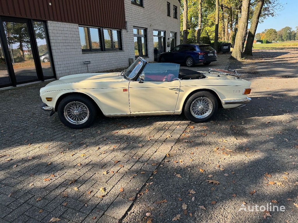 Prodaje se Oldtimer (LEYLAND, Triumph TR6-PI - 2.5 Benziner) kabriolet na aukciji