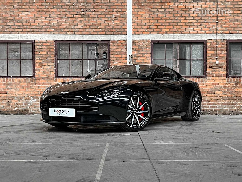 Prodaje se Aston Martin DB11 kupe na aukciji