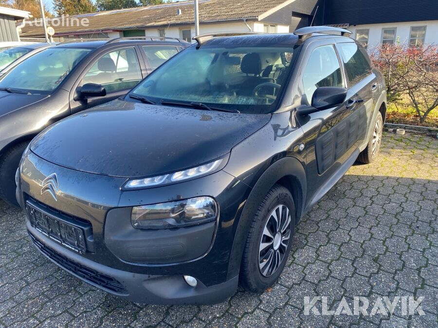 Prodaje se Citroen C4 Cactus krosover na aukciji