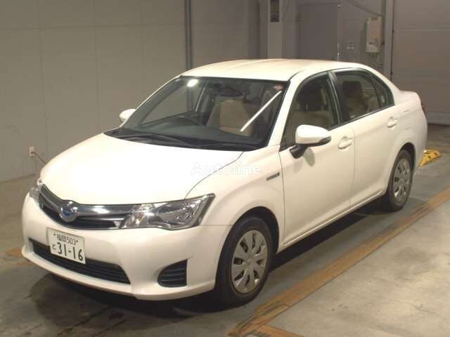 Toyota COROLLA AXIO sedan