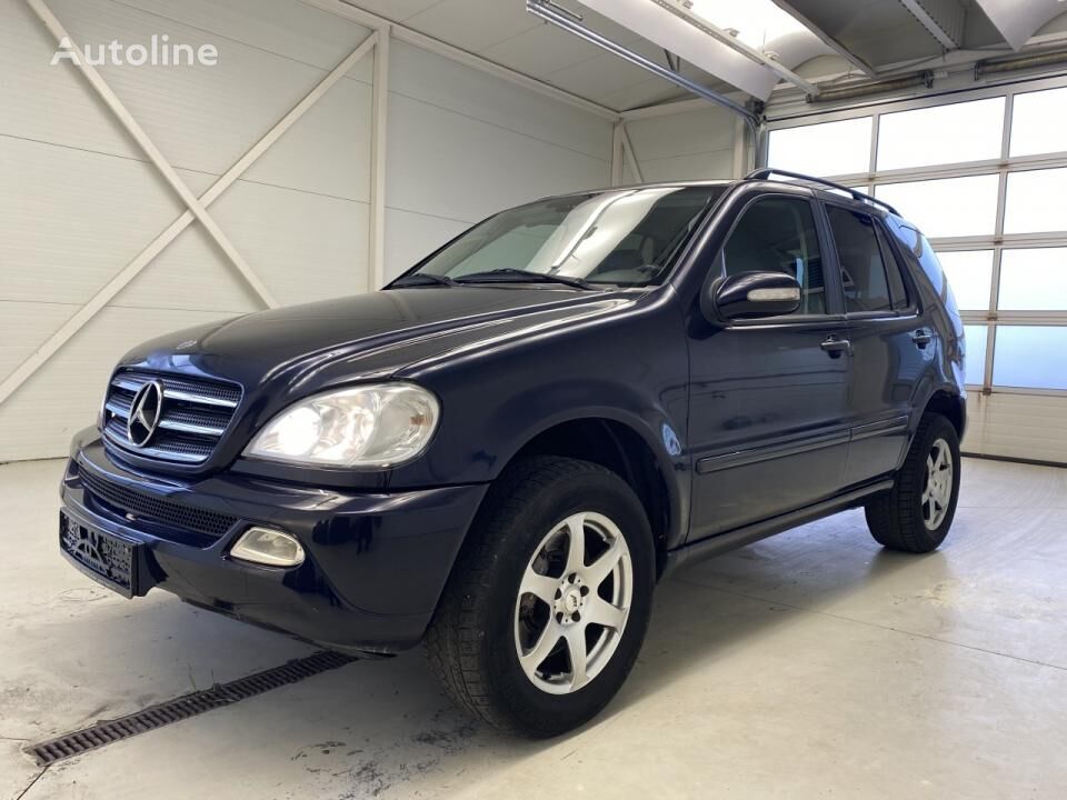 Mercedes-Benz ML 400 krosover