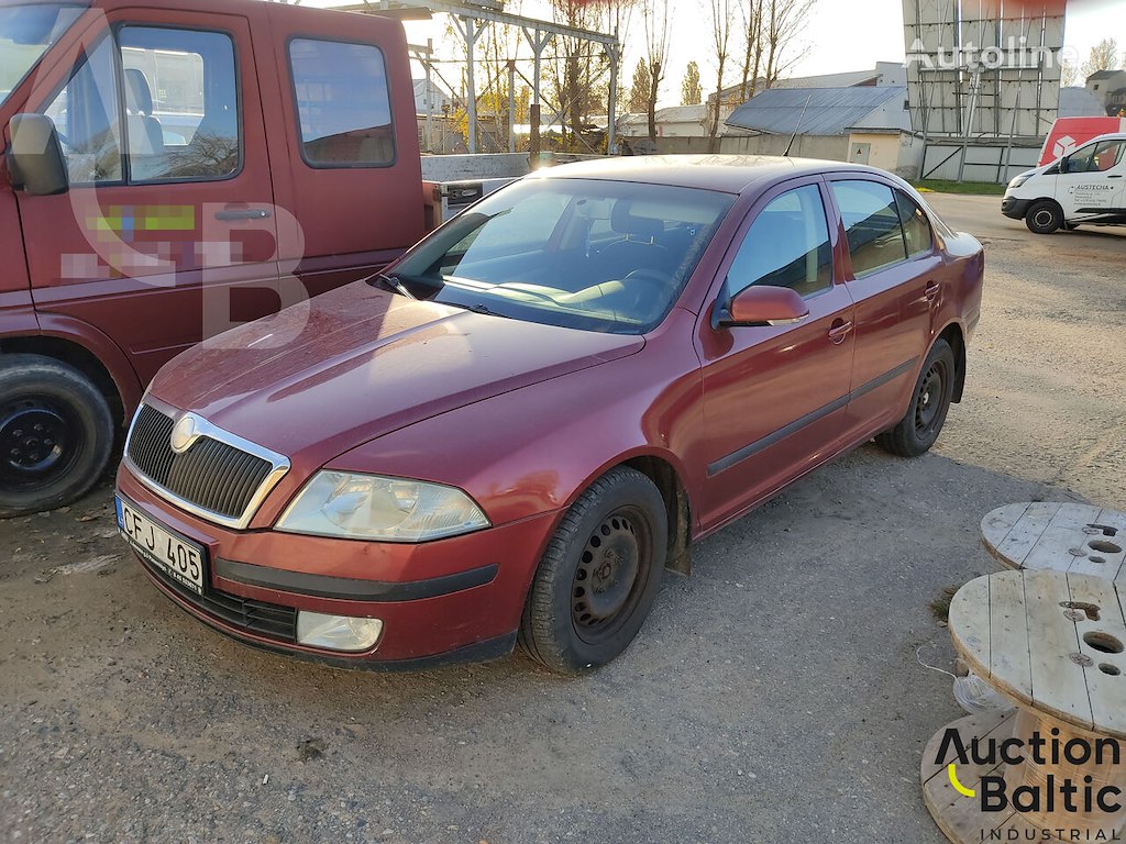 Prodaje se Škoda Octavia sedan na aukciji