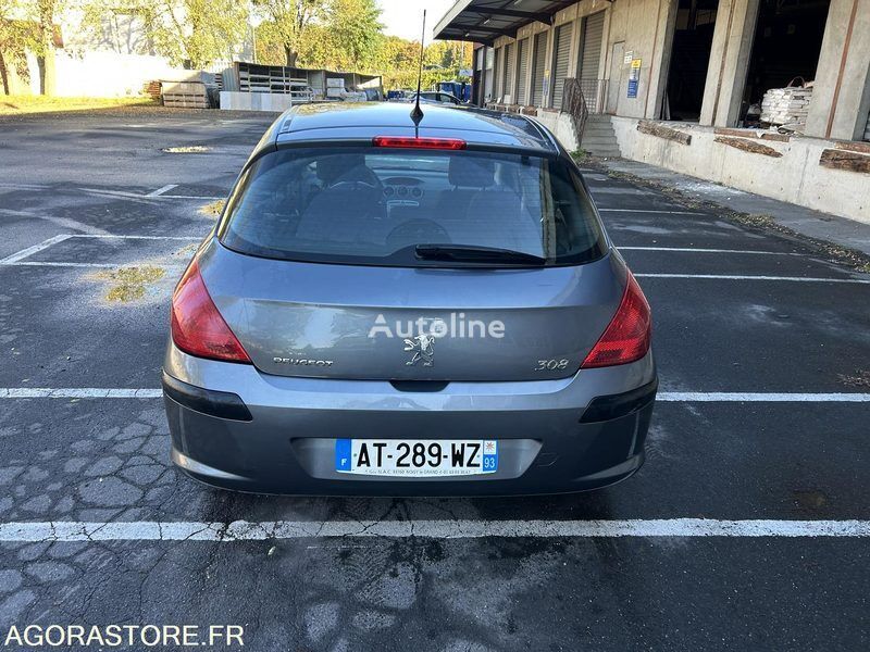 Prodaje se Peugeot 308 hečbek na aukciji