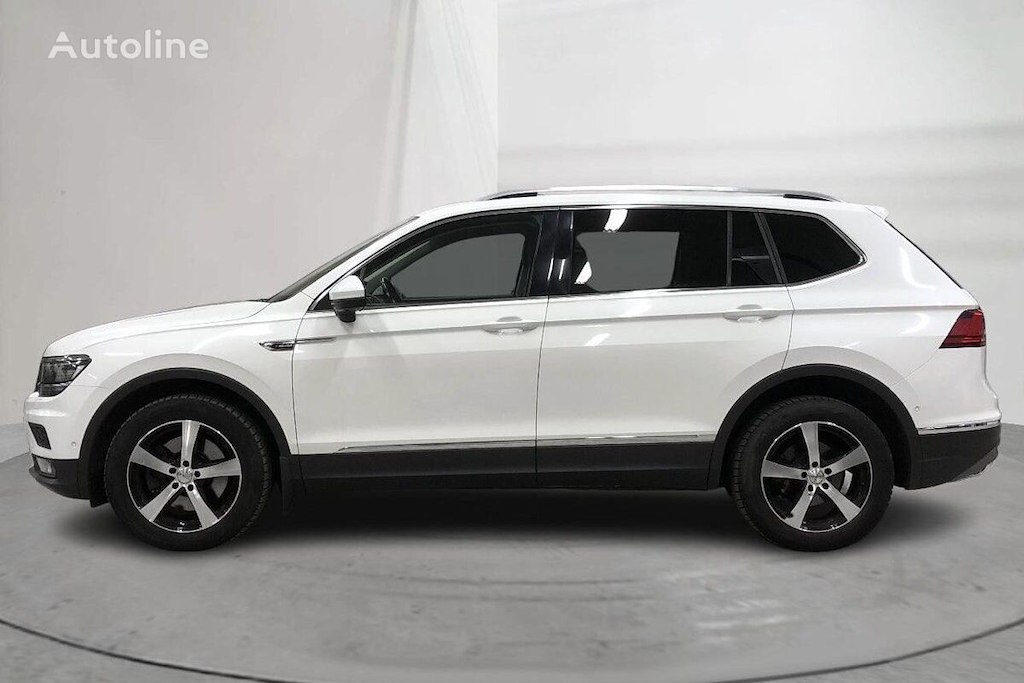 Prodaje se Volkswagen Tiguan krosover na aukciji