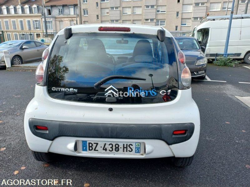 Prodaje se Citroen C1 hečbek na aukciji