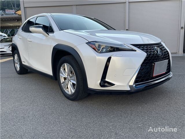 Lexus UX krosover