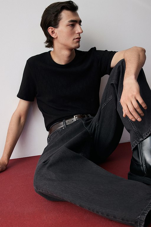 MAJICA OD RELJEFNOG MATERIJALA SLIM FIT