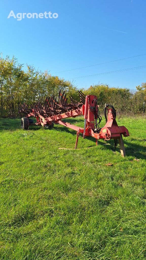 Kuhn Challenger plug